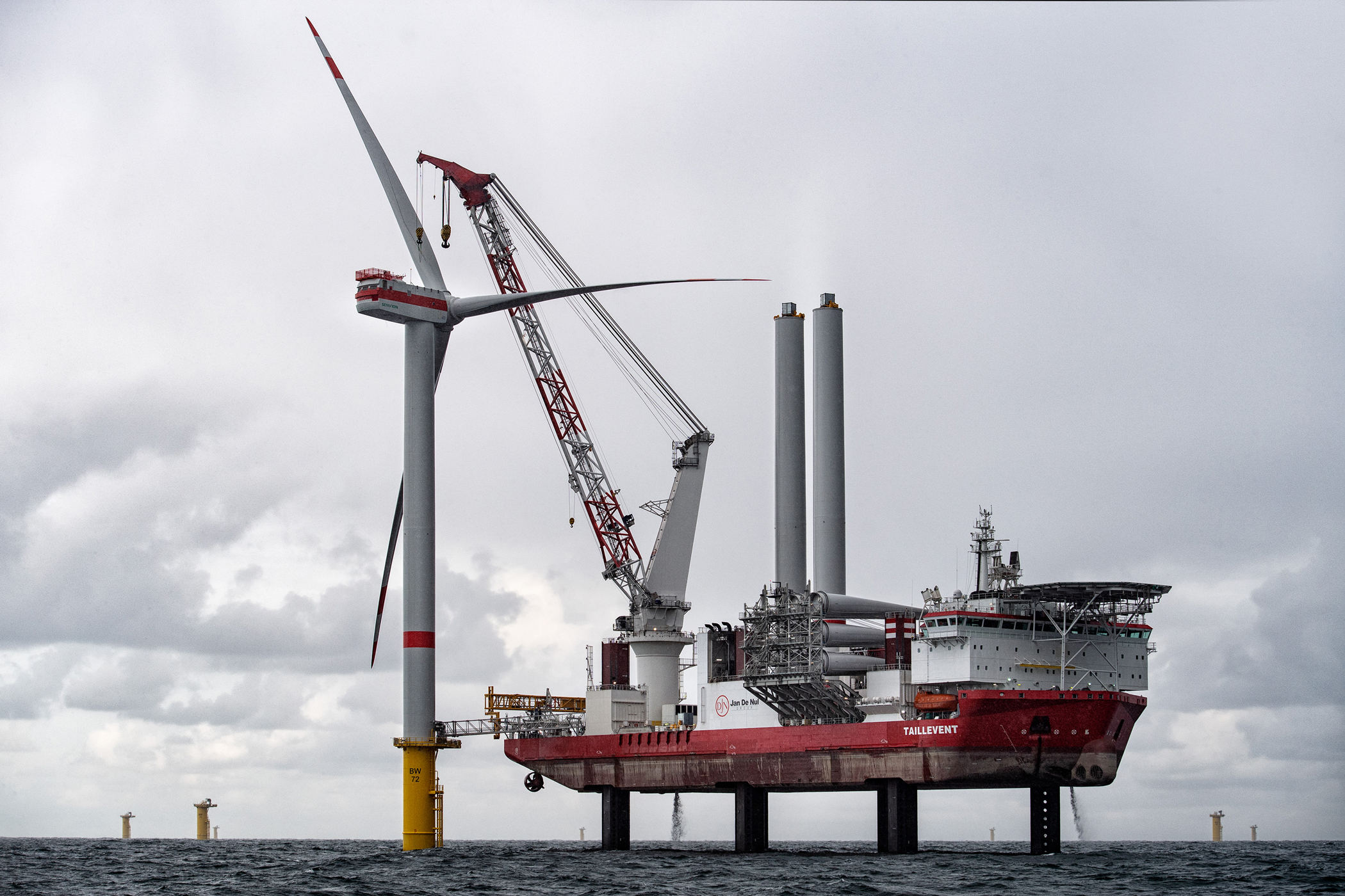 Wie Offshore-Windparks entstehen | Reportage | powernewz-Magazin